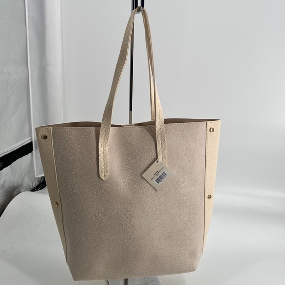 Ulta Beauty | Bags | Ulta Tote Bag Nwt | Poshmark